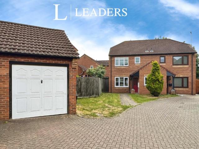 3 bedroom semi detached house to rent