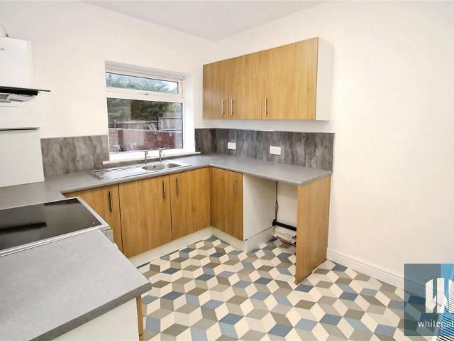3 bedroom semi detached house to rent
