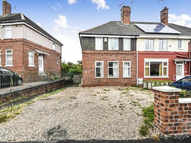 3 bedroom semi detached house to rent