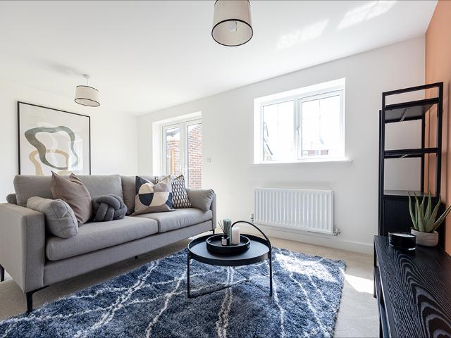 3 bedroom semi detached house to rent