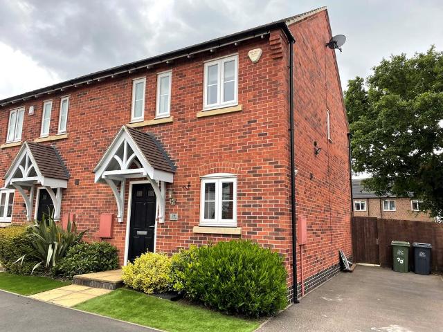 3 bedroom semi detached house to rent