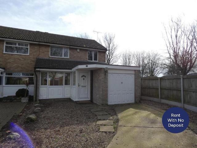 3 bedroom semi detached house to rent