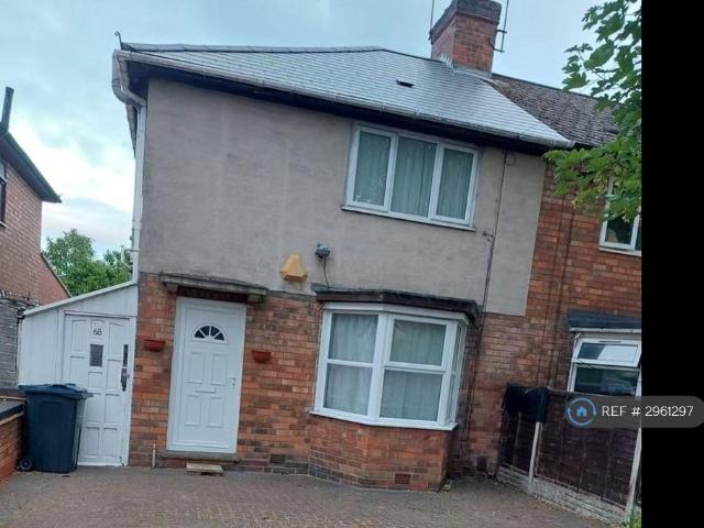 3 bedroom semi detached house to rent