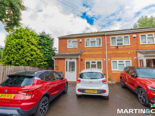 3 bedroom semi detached house to rent