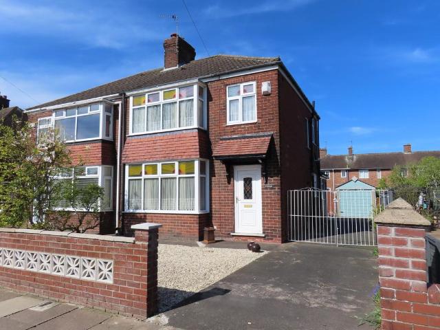 3 bedroom semi detached house to rent