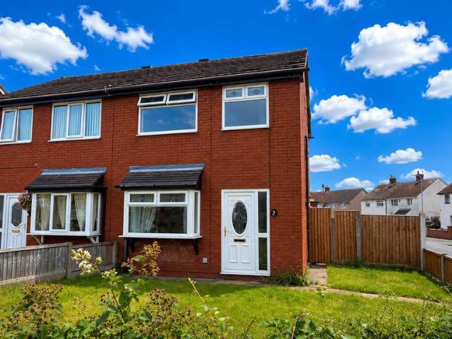 3 bedroom semi detached house to rent