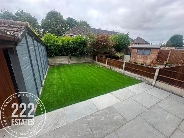 3 bedroom semi detached house to rent