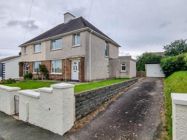 3 bedroom semi detached house to rent