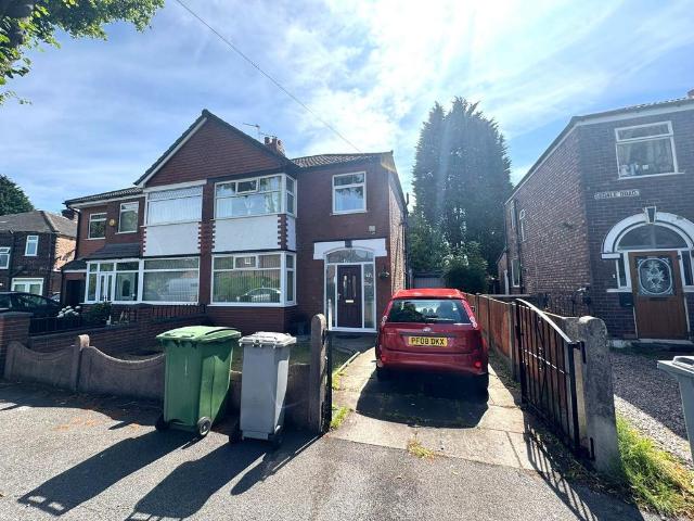 3 bedroom semi detached house to rent