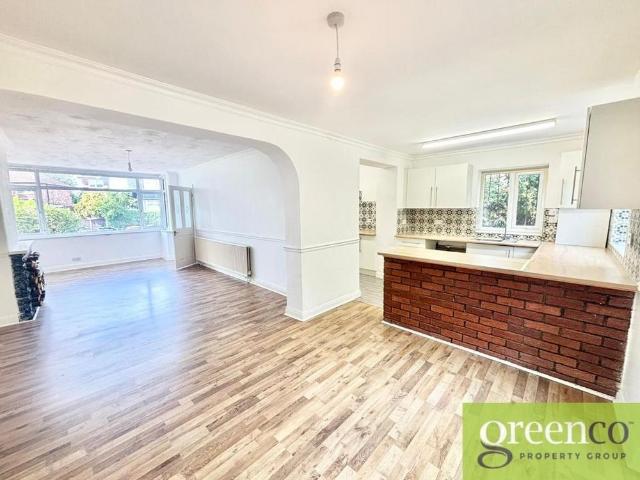 3 bedroom semi detached house to rent