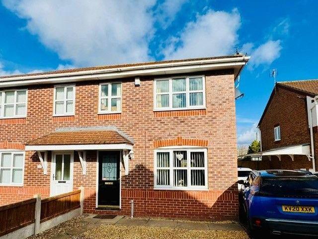 3 bedroom semi detached house to rent