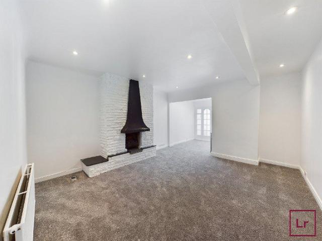 3 bedroom bungalow to rent