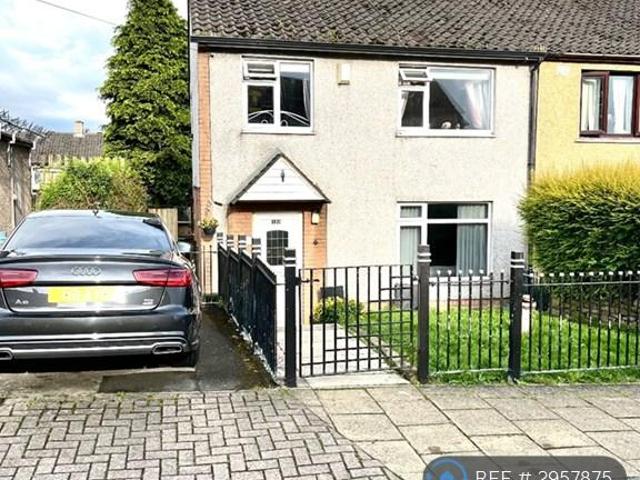3 bedroom semi detached house to rent
