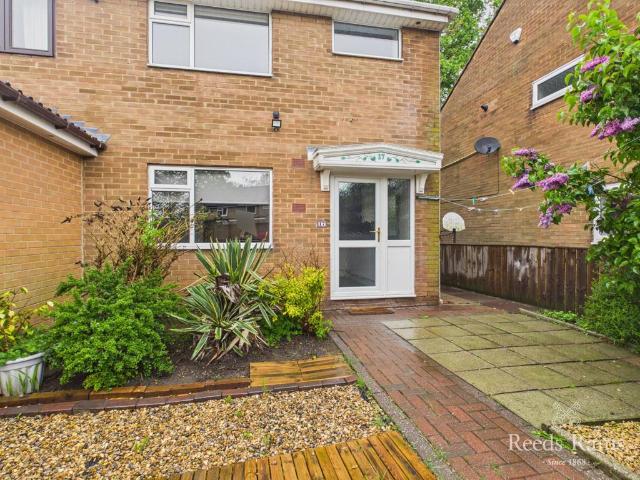 3 bedroom semi detached house to rent