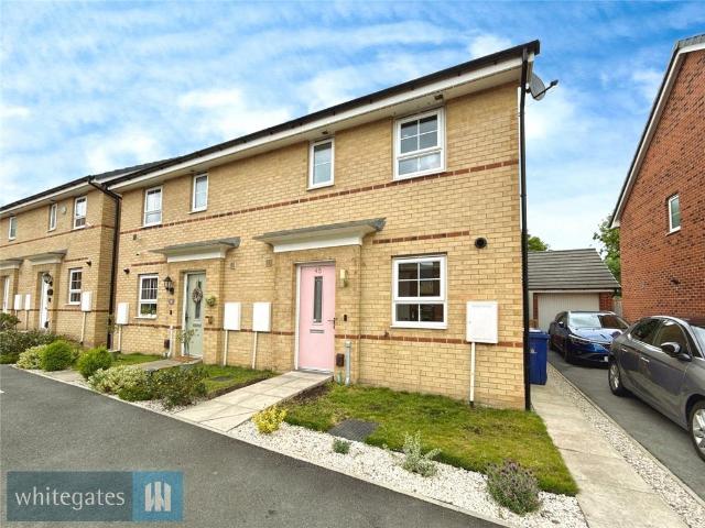 3 bedroom semi detached house to rent