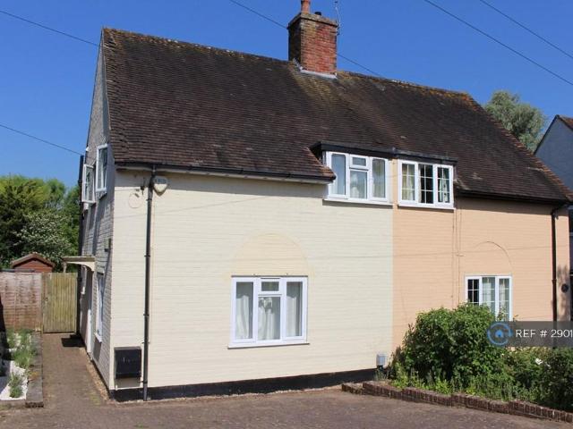 3 bedroom semi detached house to rent