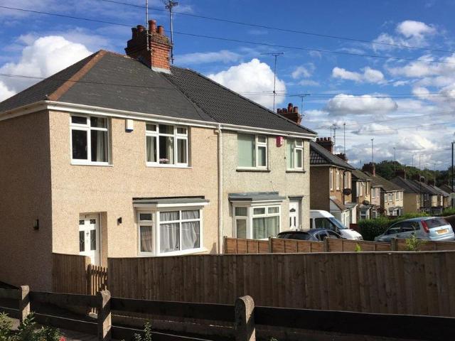 3 bedroom semi detached house to rent