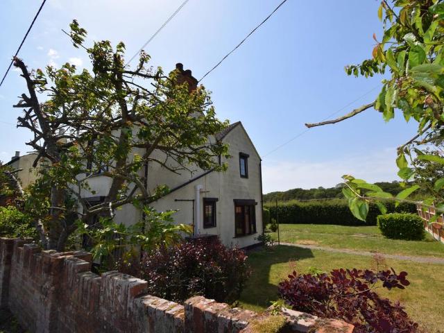 3 bedroom detached house to rent