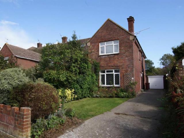 3 bedroom semi detached house to rent
