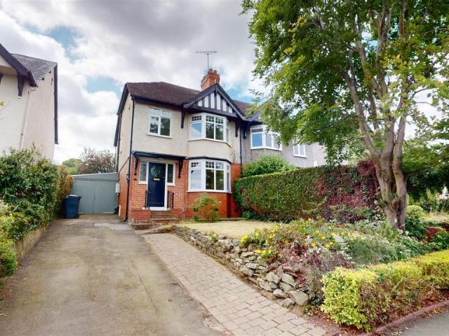 3 bedroom semi detached house to rent