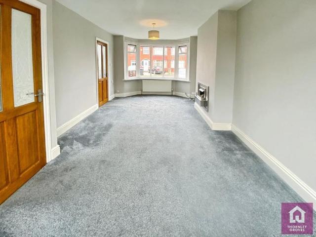 3 bedroom semi detached house to rent