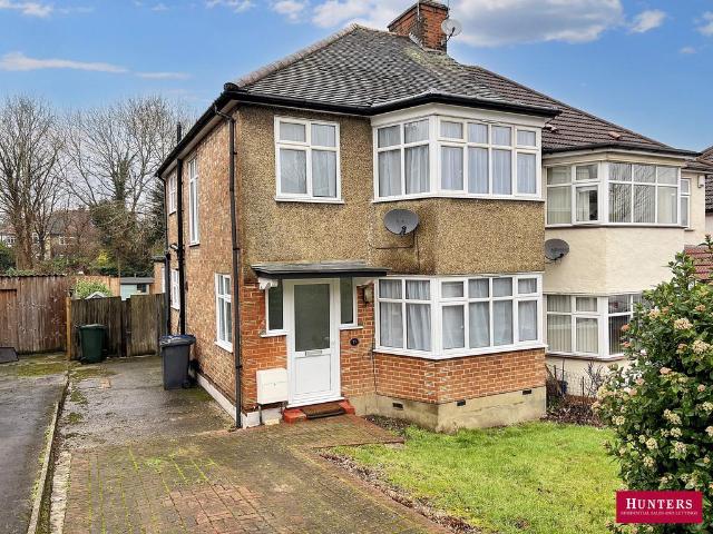 3 bedroom semi detached house to rent