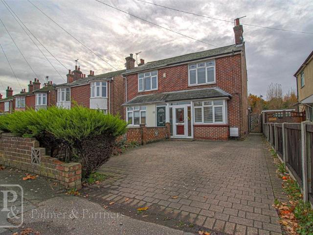 3 bedroom semi detached house to rent