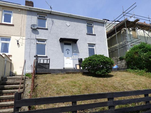 3 bedroom semi detached house to rent