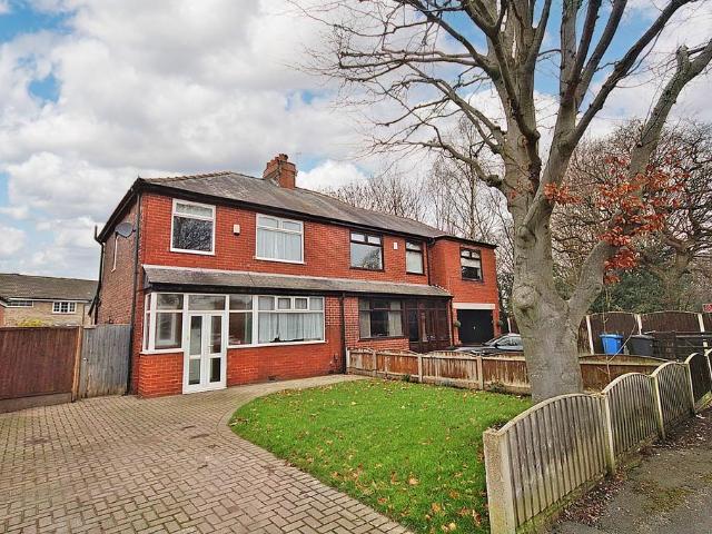 3 bedroom semi detached house to rent