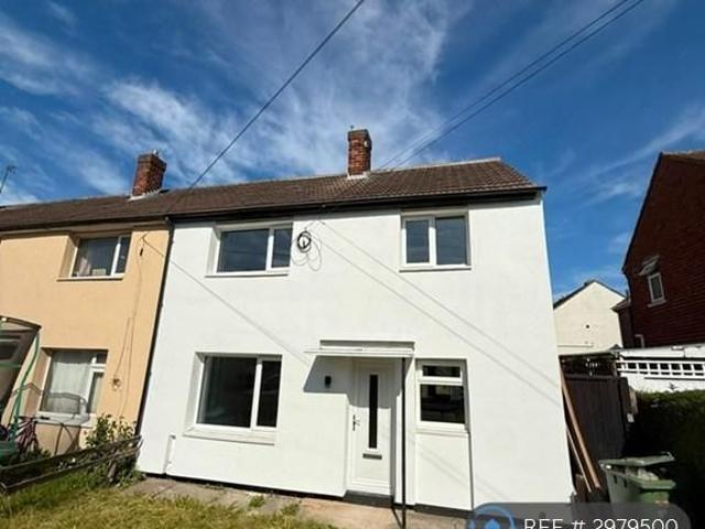 3 bedroom semi detached house to rent