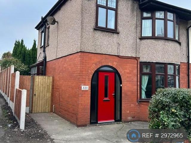 3 bedroom semi detached house to rent