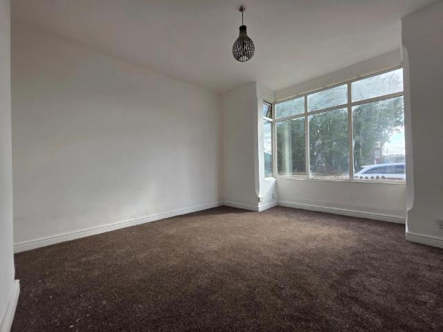 3 bedroom detached house to rent