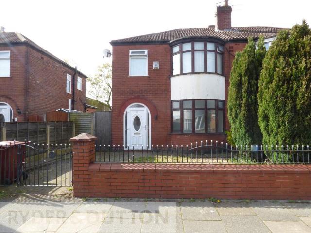 3 bedroom semi detached house to rent
