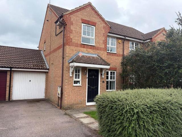 3 bedroom semi detached house to rent