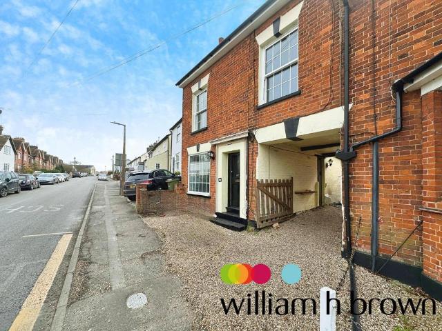 3 bedroom semi detached house to rent