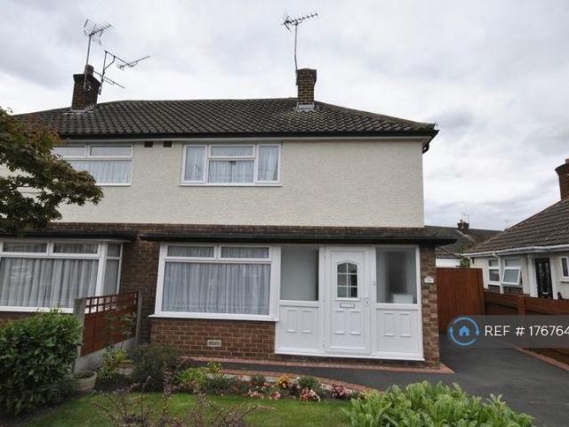 3 bedroom semi detached house to rent