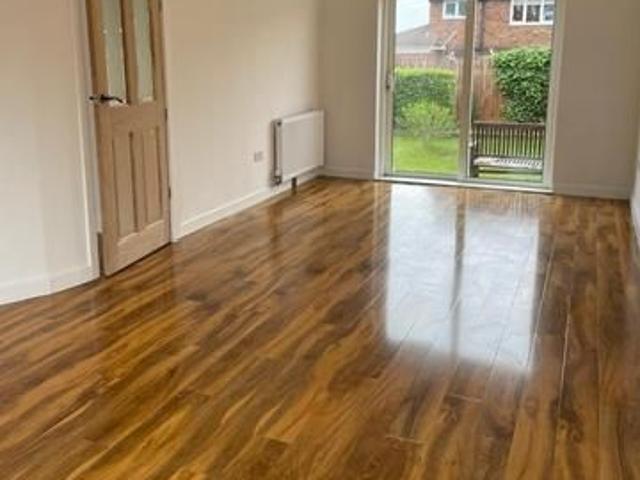 3 bedroom semi detached house to rent