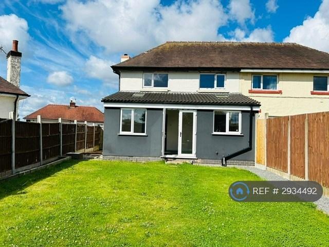 3 bedroom semi detached house to rent