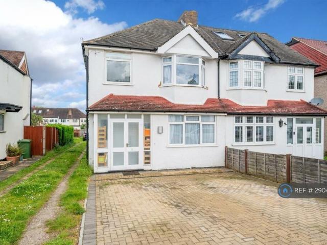 3 bedroom semi detached house to rent