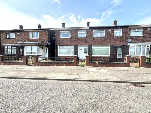 3 bedroom semi detached house to rent