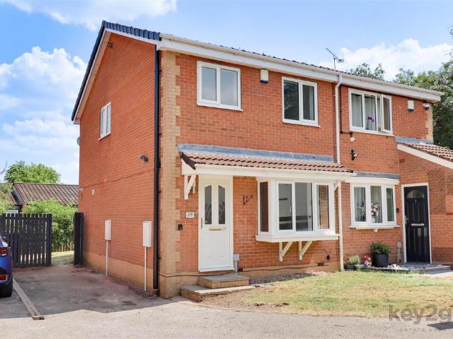 3 bedroom semi detached house to rent