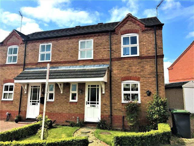 3 bedroom semi detached house to rent
