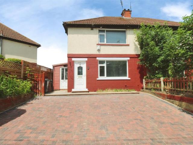 3 bedroom semi detached house to rent