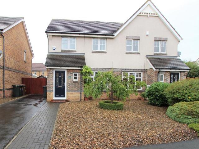 3 bedroom semi detached house to rent