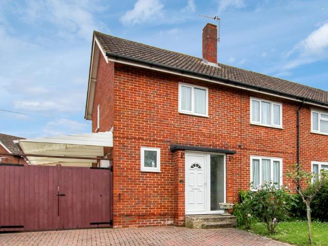 3 bedroom semi detached house to rent