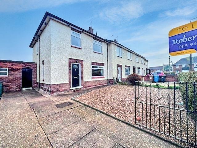 3 bedroom semi detached house to rent