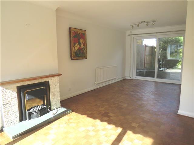 3 bedroom semi detached house to rent