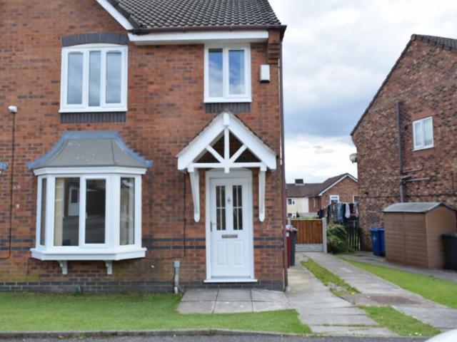 3 bedroom semi detached house to rent