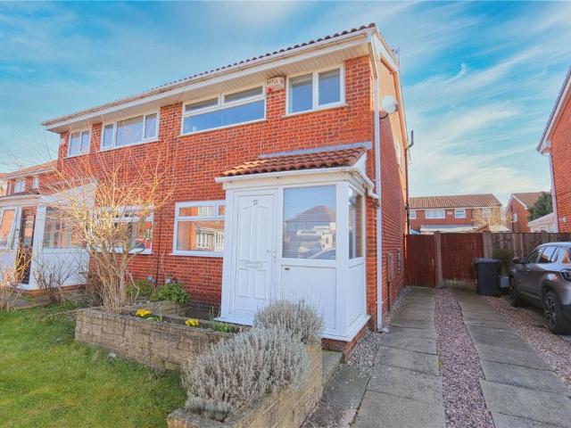 3 bedroom semi detached house to rent