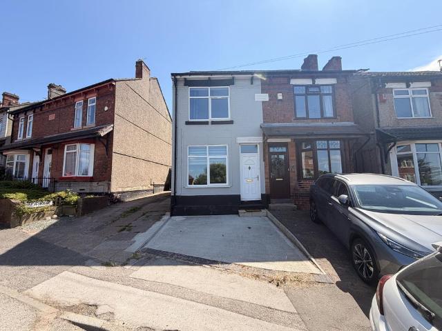 3 bedroom semi detached house to rent